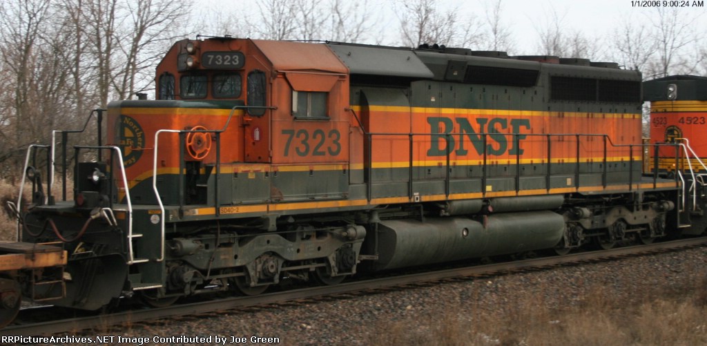 BNSF 7323